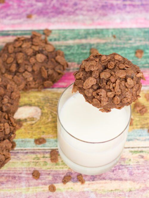 Cocoa Pebbles Chocolate Pudding Cookies - The Weary Chef